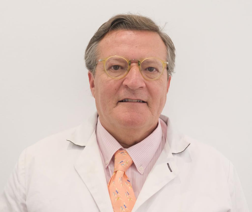 Nuestros profesionales - Clinicas Cirugía plástica